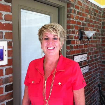 Book Services in Battle Ground, IN with Kathy