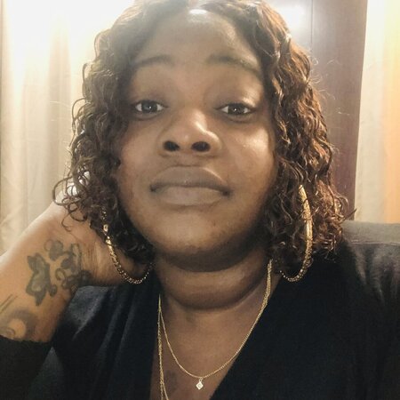 Book Services in Baton Rouge, LA with Dana