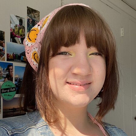 Book Services in Provo, UT with Sadie