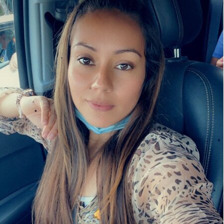 Book Services in Cleveland, OH with Noemy