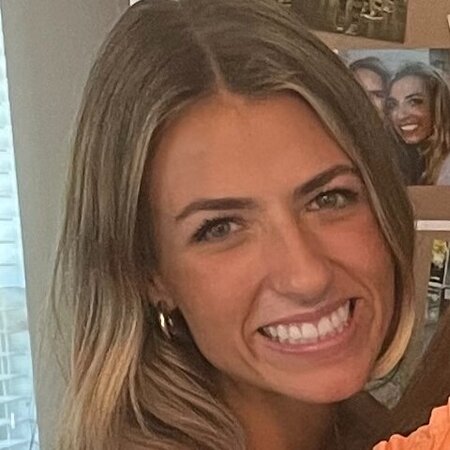 Book Services in Dallas, TX with Jamie