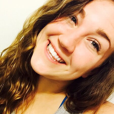 Book Services in Putnam, CT with Casey