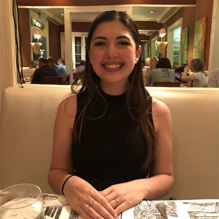 Book Services in Mary Esther, FL with Liliana